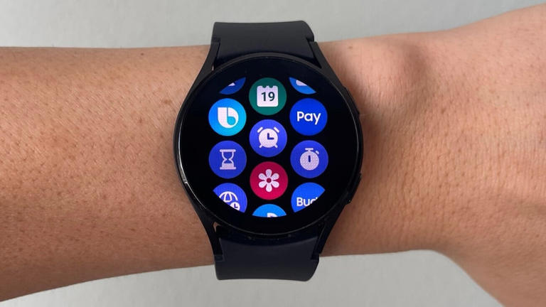 Got a Galaxy Watch 4? You may not want to install the One UI 8 update yet