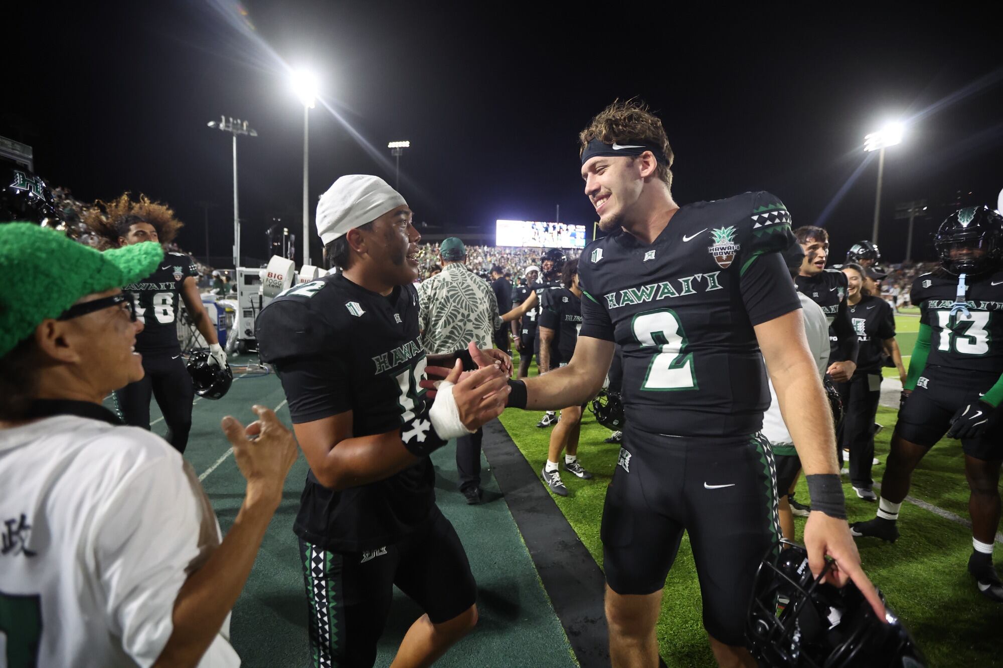 Hawaii’s backup quarterback to enter transfer portal