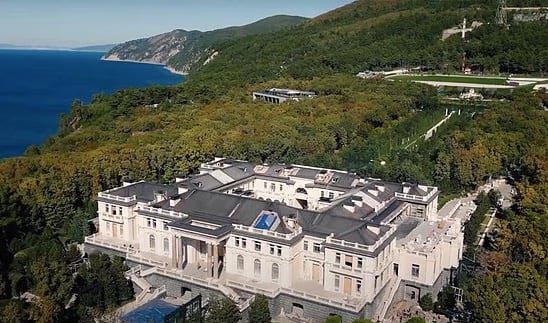 Putin's alleged Crimean palace features gold, cryotherapy
