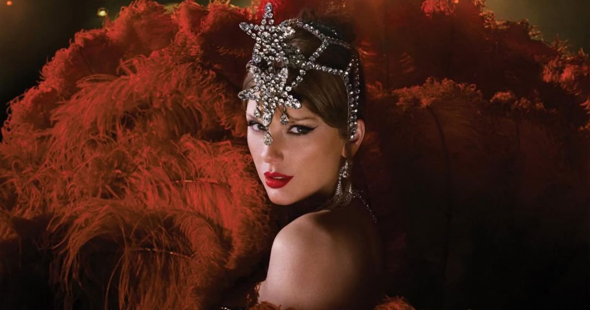 Emotions ran high as Taylor Swift gave $600 to Christmas workers at ...