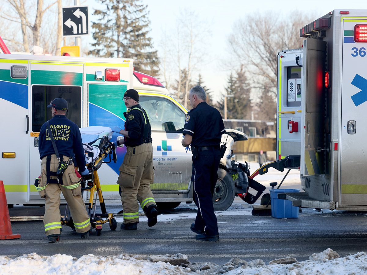 'It's demoralizing': Short-staffed paramedics anticipate hectic New ...