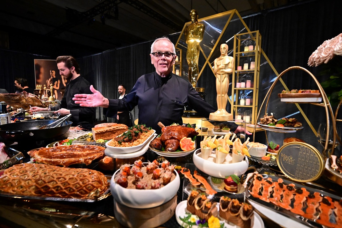 Check out the official 2025 Oscars' after-party menu and cocktails list!