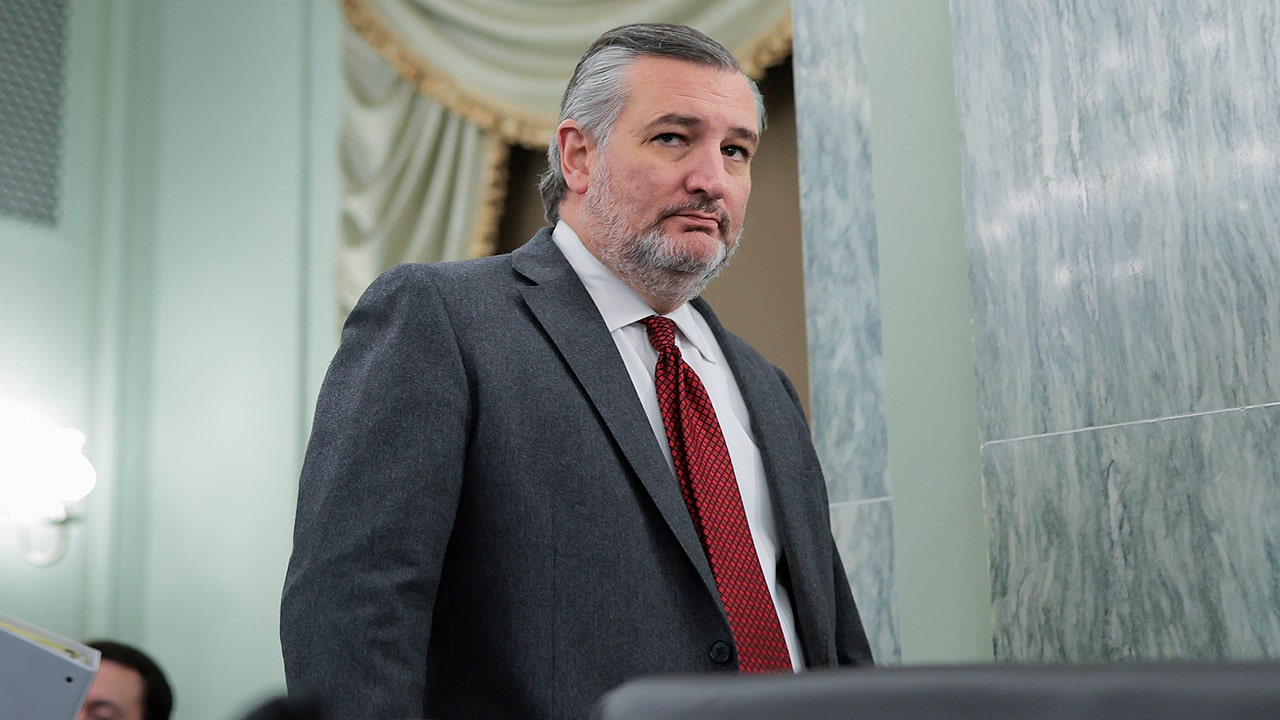 Ted Cruz unloads on state of college football as programs get decimated ...