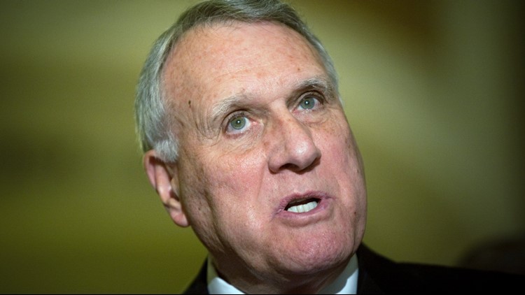 Former Arizona senator Jon Kyl announces he has dementia