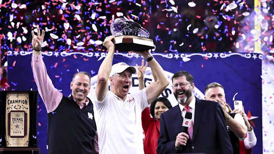 Tilman Fertitta blown away by Houston Cougars football