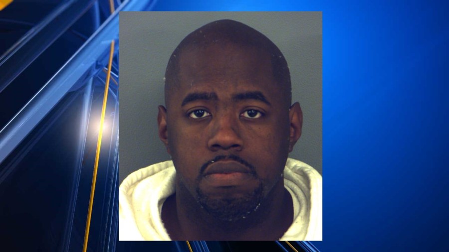 Sex offender charged with 4 counts of indecent exposure in East El Paso