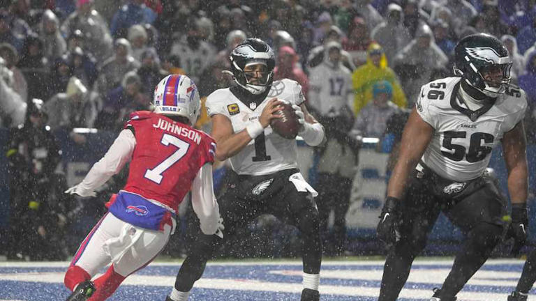 Eagles OC pushes back on conservative label