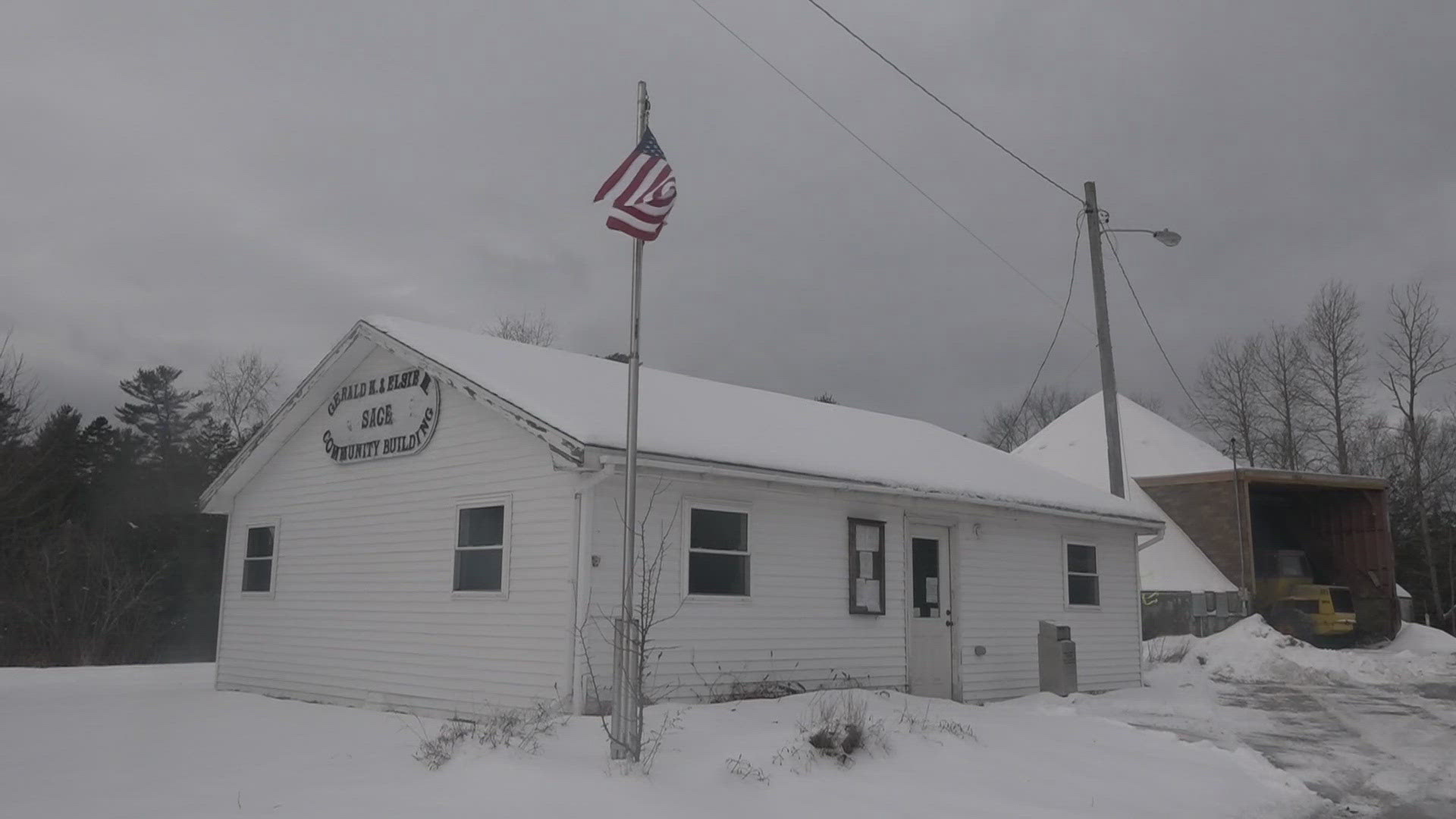 Town of Maxfield in Penobscot County votes to dissolve into unorganized ...