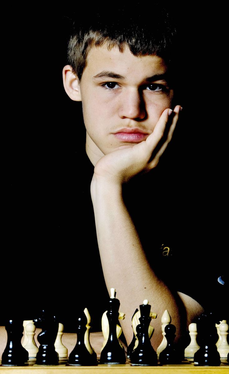 Magnus Carlsen claims 2025 World Blitz Chess Championship title after ...