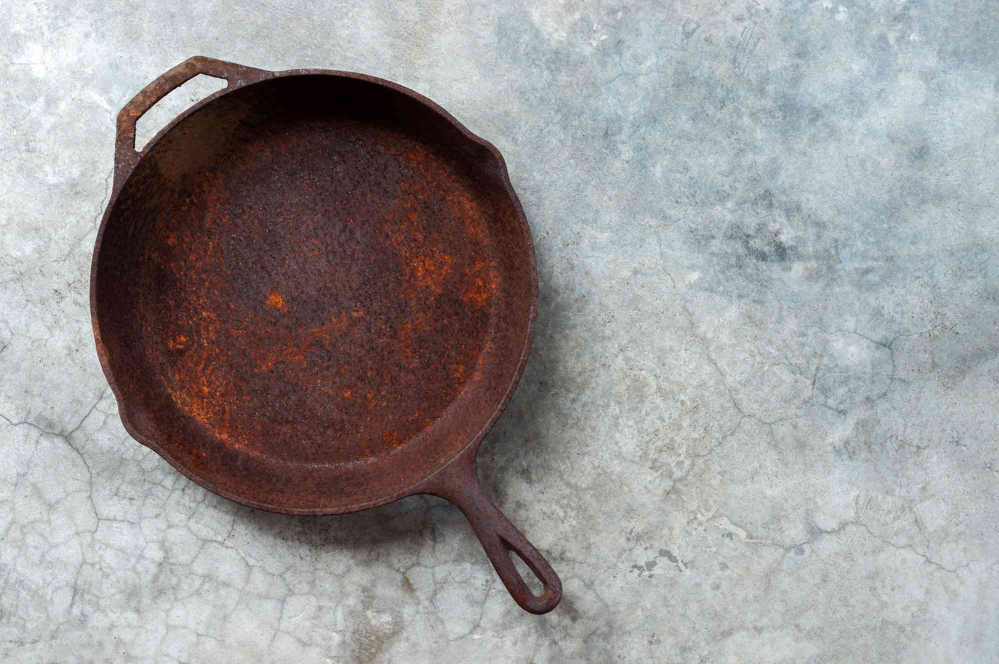 The right way to remove rust from cast iron—and bring it back to life