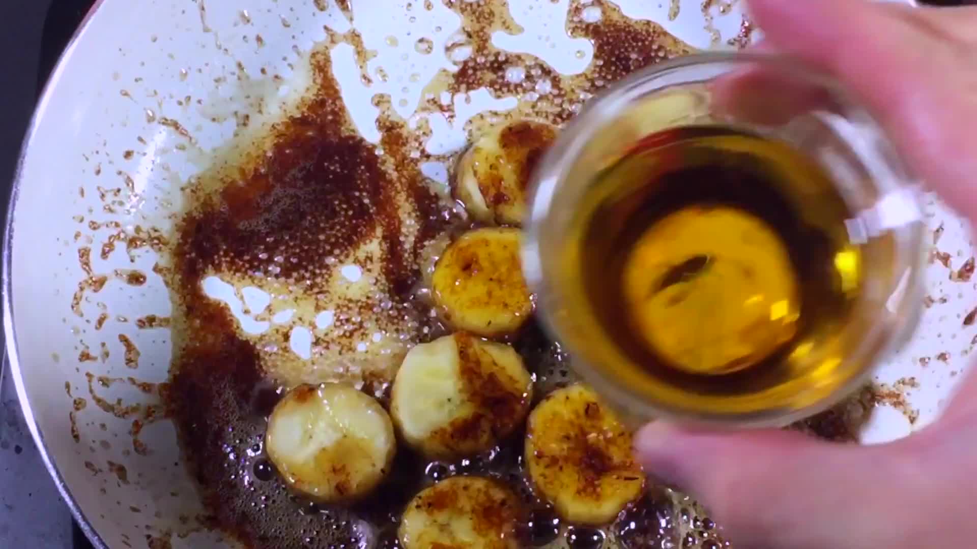 How to make bananas foster pudding