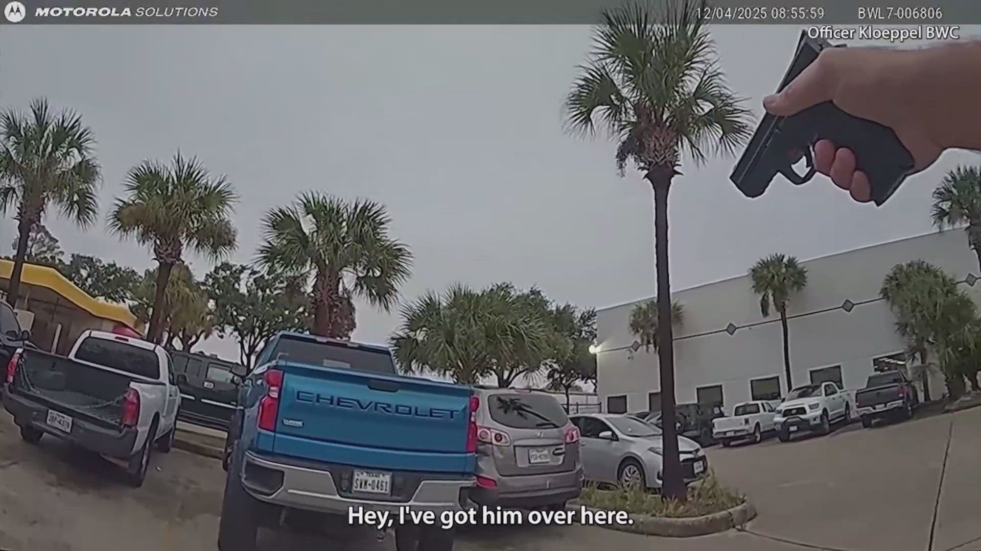 Bodycam footage shows intense shootout with wanted suspect in Houston