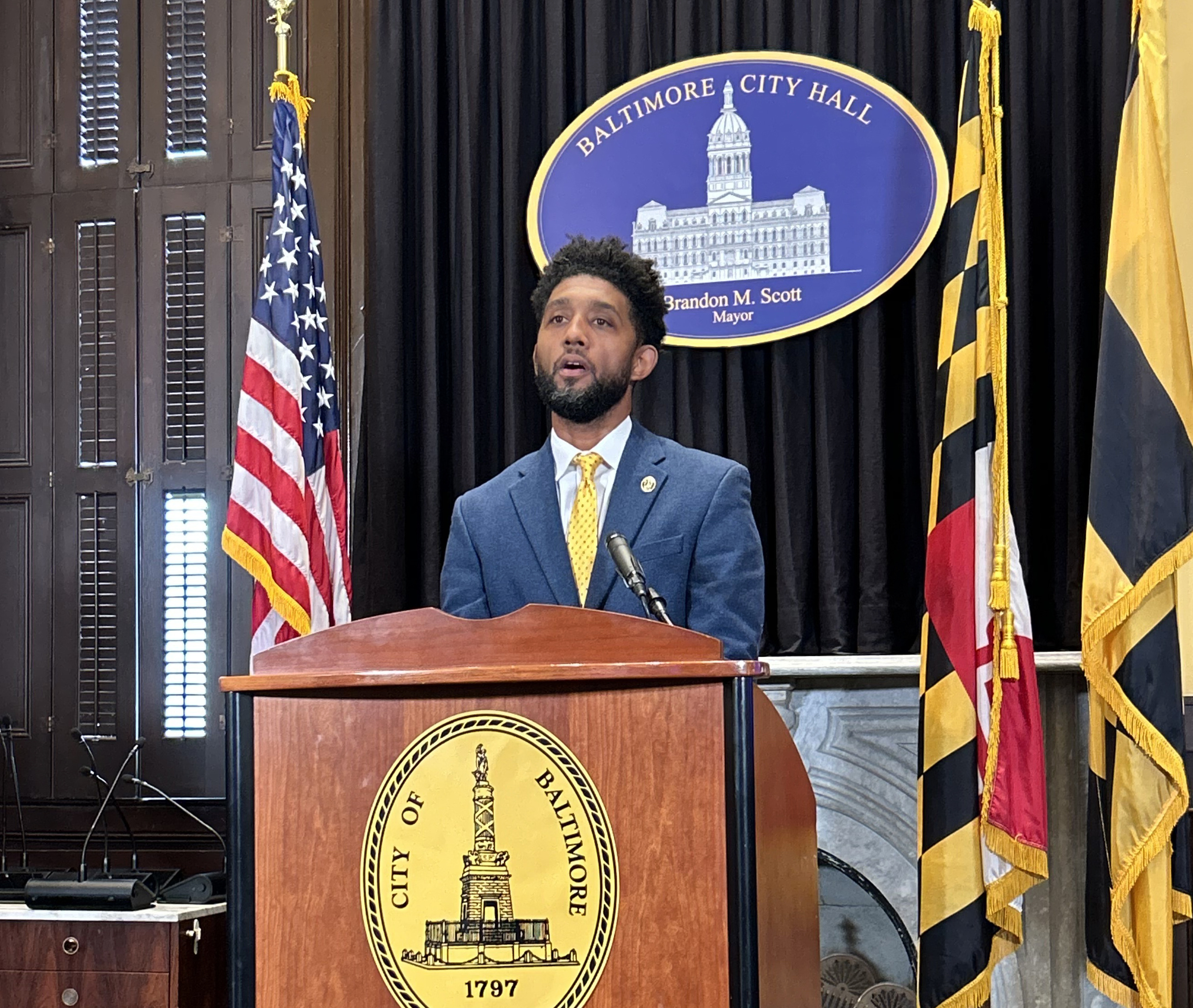 Mayor Scott reshuffles staff, names new arts office director