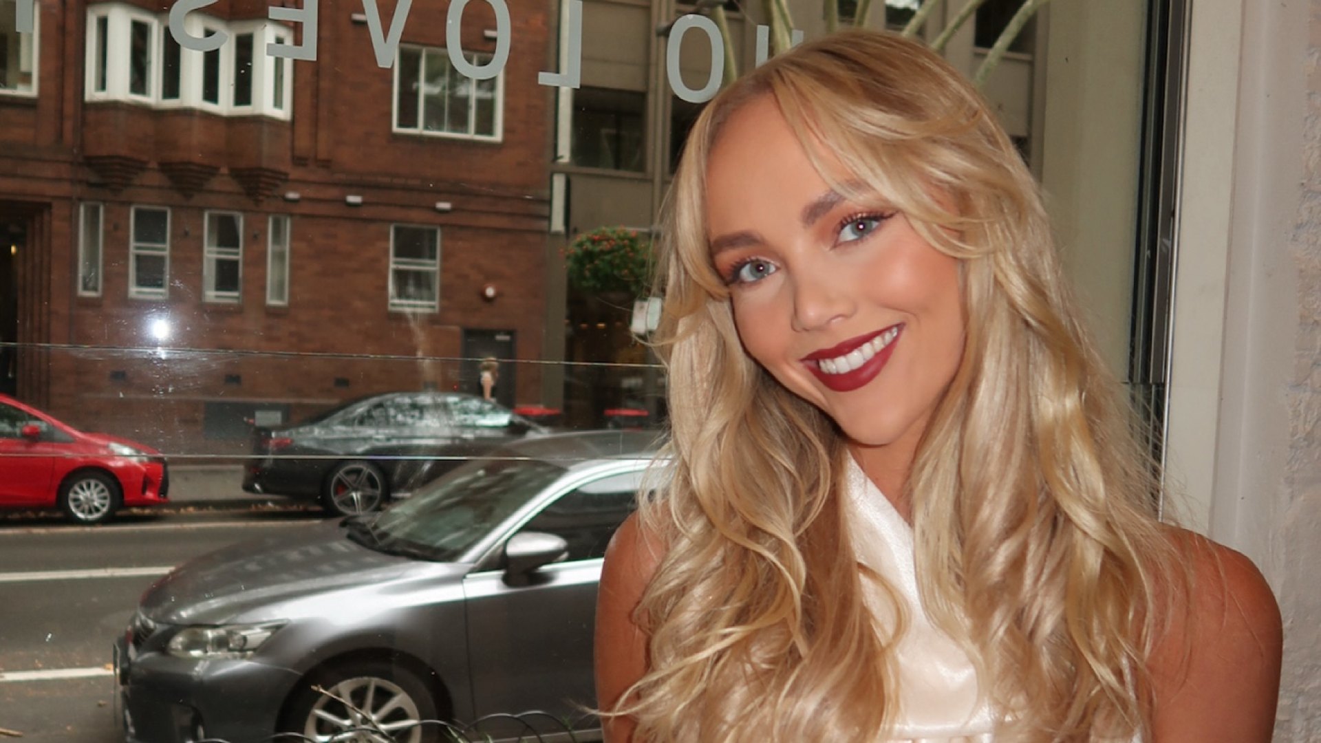 OnlyFans' Annie Knight breaks down how she spends $140K per month