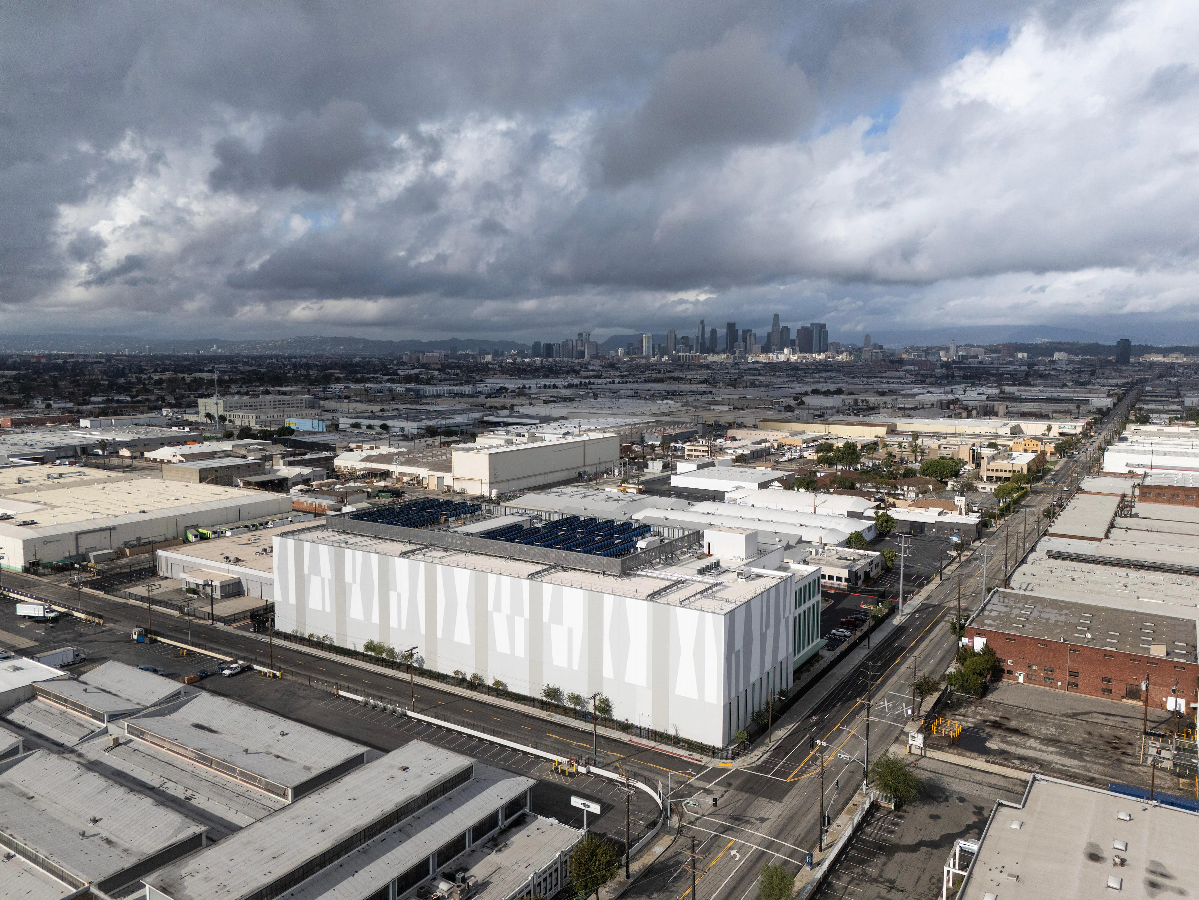 The AI-led borrowing frenzy could end up driving interest rates higher ...