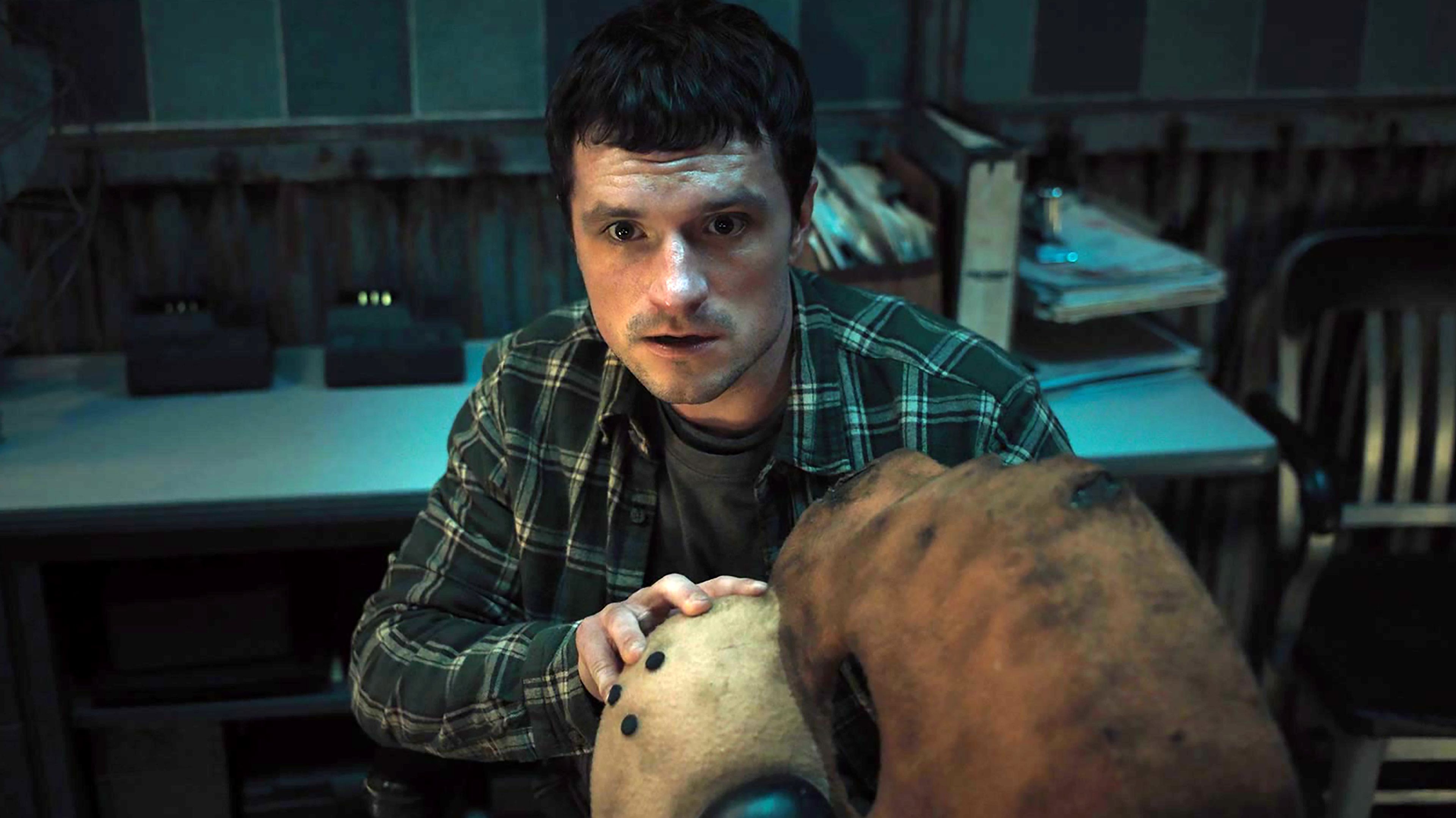 Five Nights at Freddy's 2 director addresses $221M box office success ...