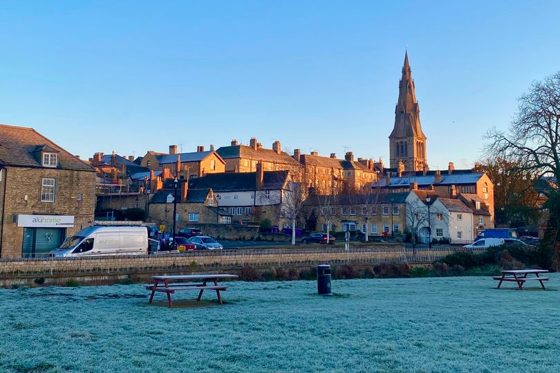 I've lived in Cambridge and Stamford and tourist shops ruin one of them ...