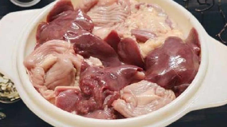 Mutton vs chicken liver: Which one is healthier and who should avoid it ...