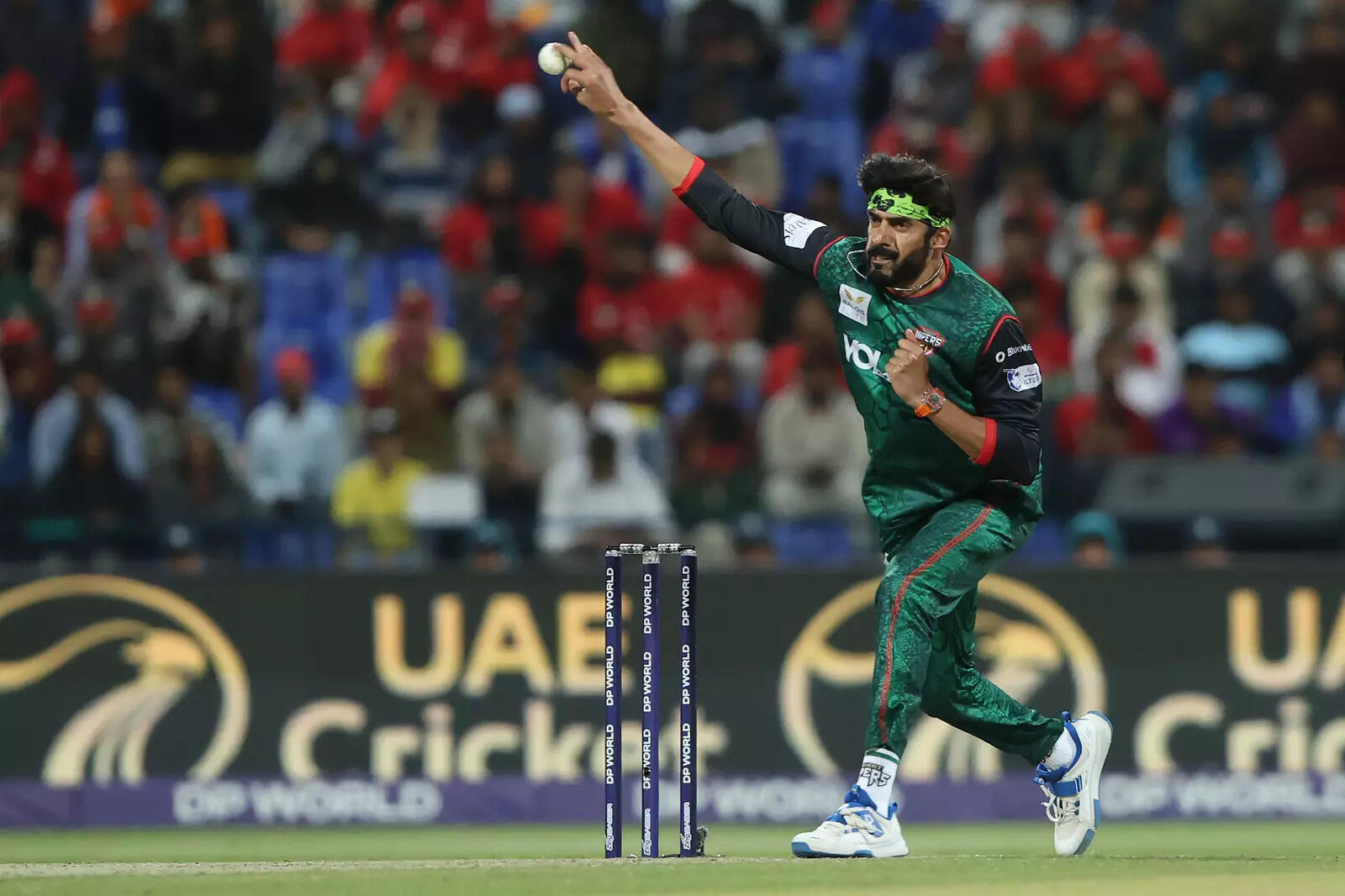 Qualifier 1: Andries Gous storms into record books as Desert Vipers ...