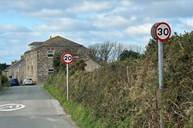 Different speed limit signs a few metres apart are confusing drivers ...