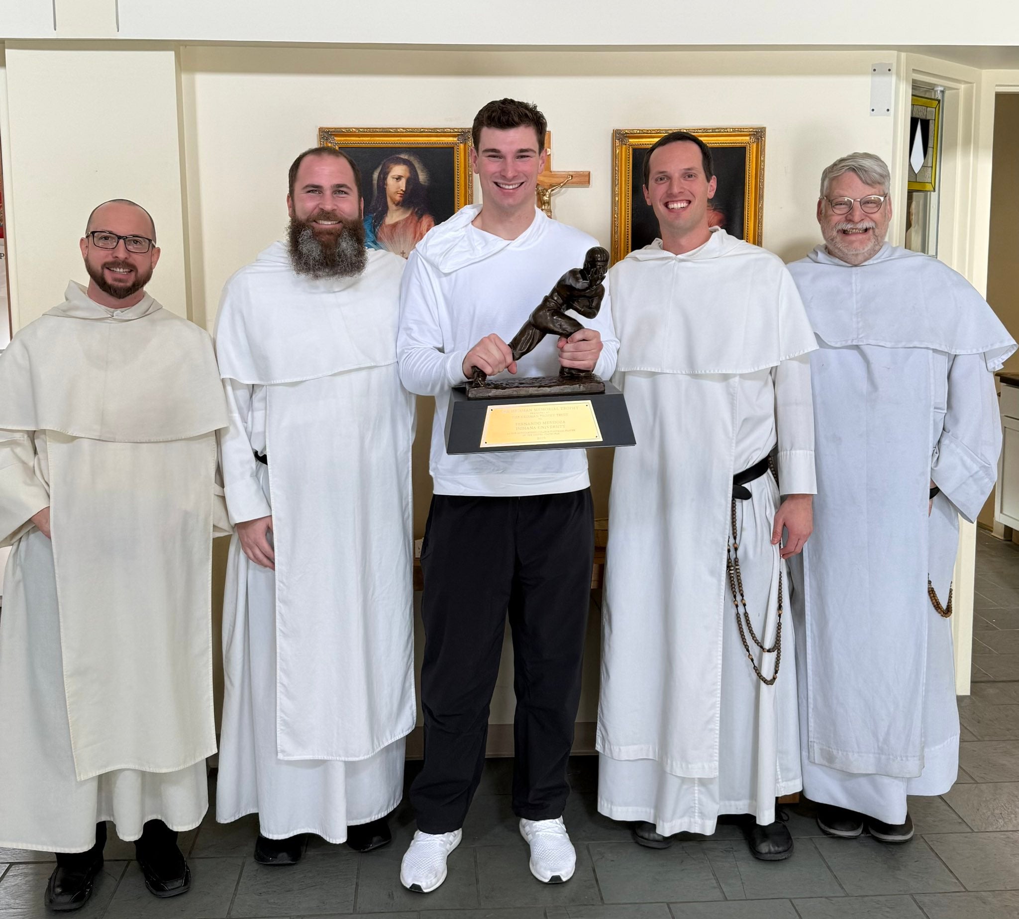 Fernando Mendoza's 'generous gift' for IU's Catholic leaders