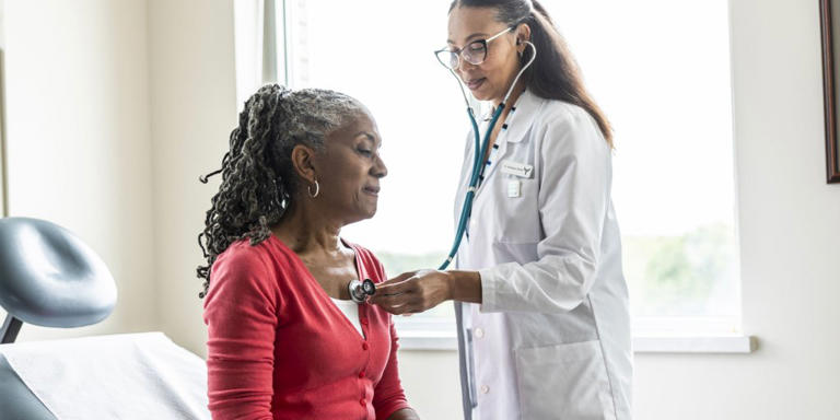 Si vous dépassez ce rythme cardiaque au repos, c'est mauvais signe : l ...