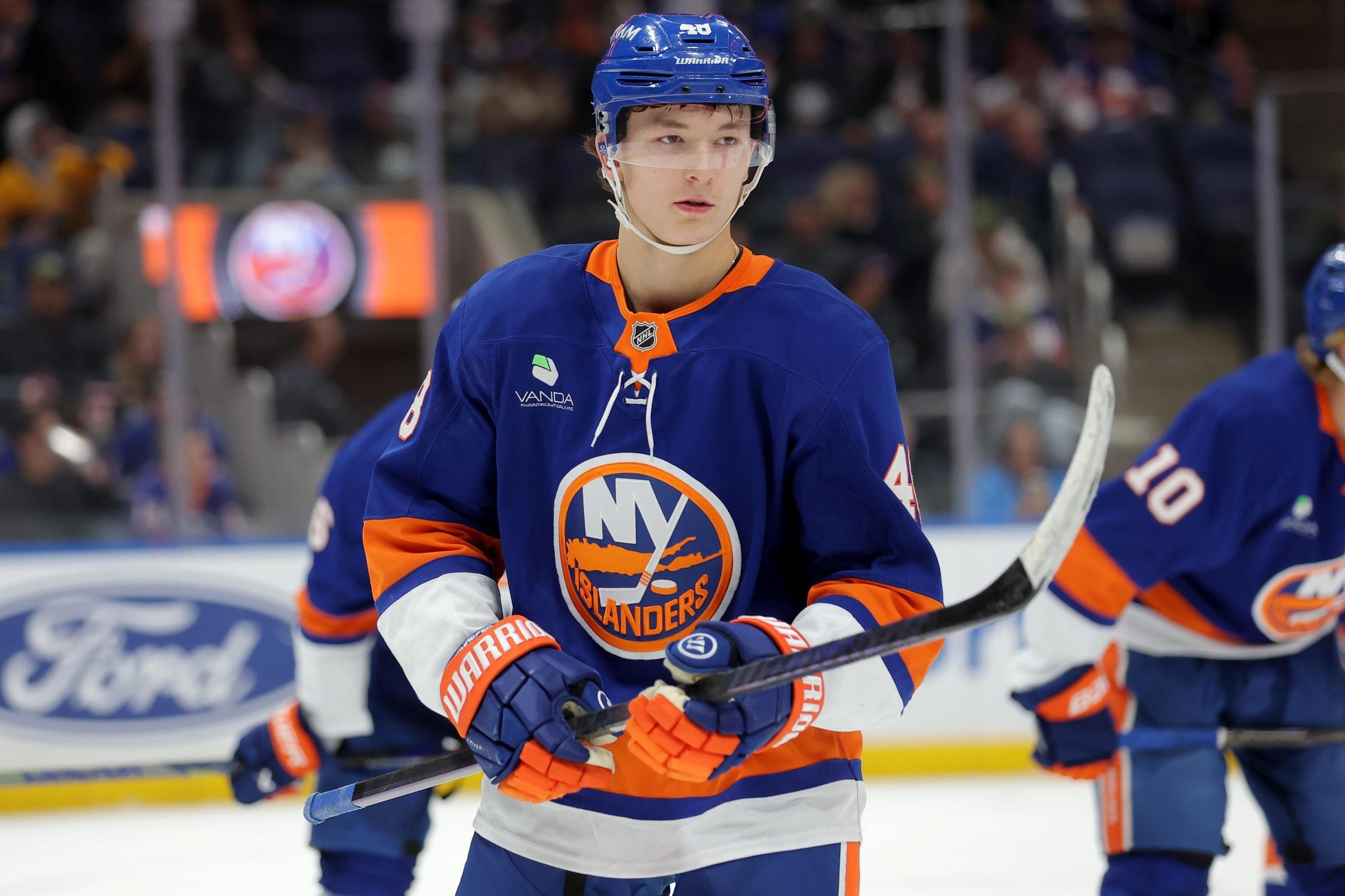 Islanders’ Matthew Schaefer becomes youngest defenseman in NHL history ...