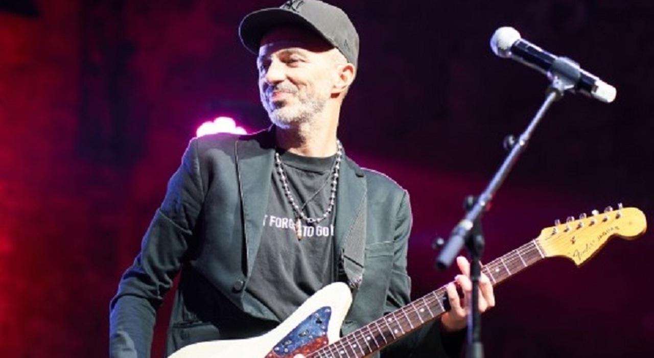 Capodanno di festa. Con Samuel in piazza il saluto al nuovo anno. La ...