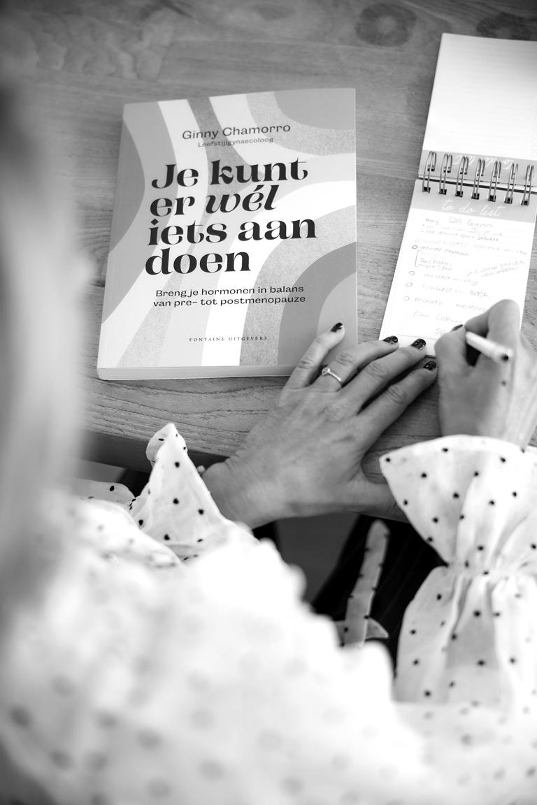 Gynaecologe Ginny Chamorro: 'Ik wil vrouwen inspireren het heft in ...