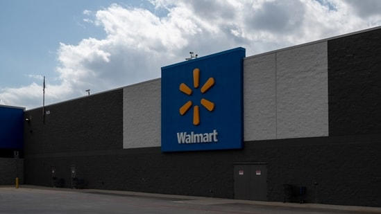 What time does Walmart, Target, Macy's, PetSmart, Kohl's, other stores ...