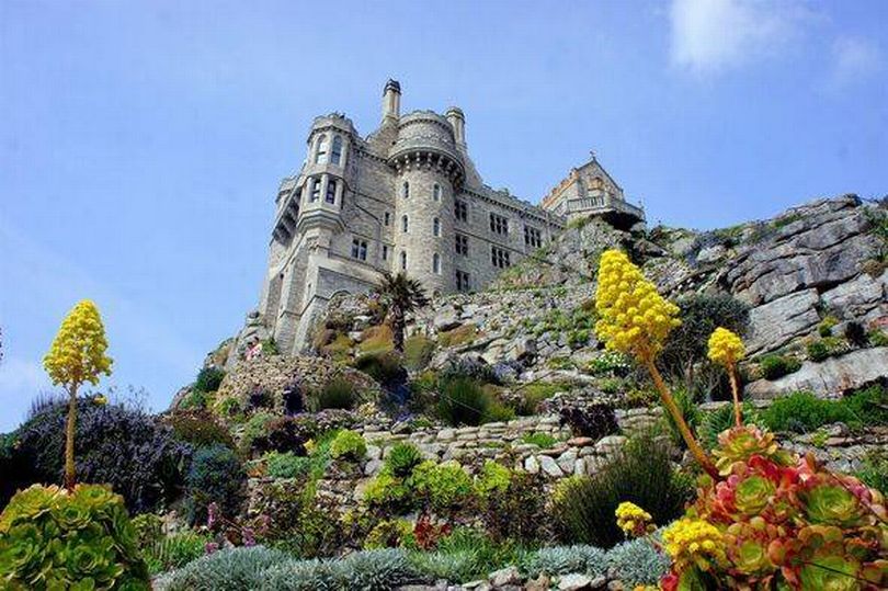 Cornwall's 'enchanted' town with fairytale castle and azure blue water