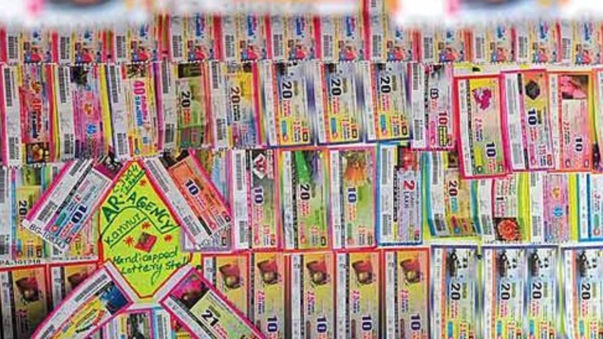 Live Kerala lottery result today 31.12.2025: Dhanalekshmi DL-33 ₹1 cr ...