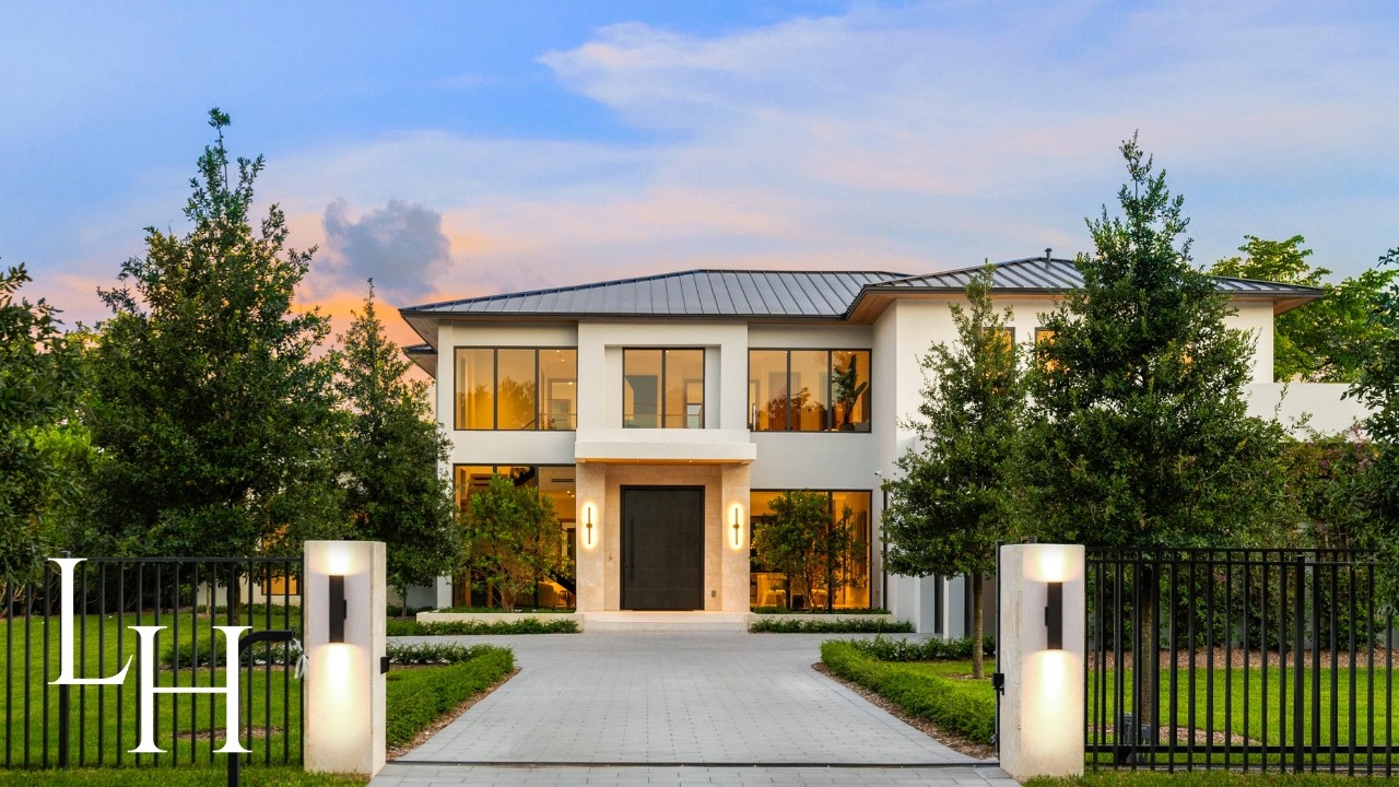 How People Live in a $8,998,000 Home in Miami