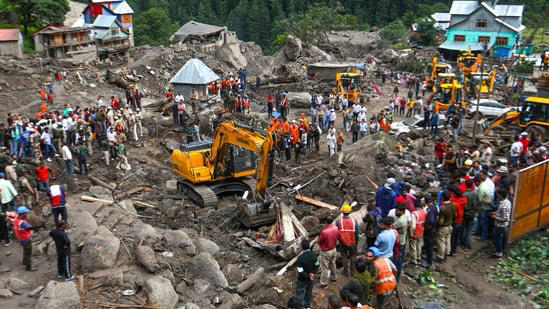 Cloudbursts, flash floods and cyclones: Natural disasters India braved ...