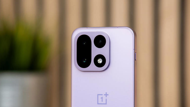 El OnePlus 16 solucionará un detalle respecto a la cámara del OnePlus ...