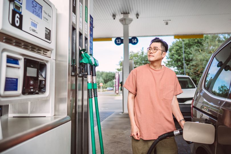 Drivers told to go to get fuel 'in next 15 hours' before change