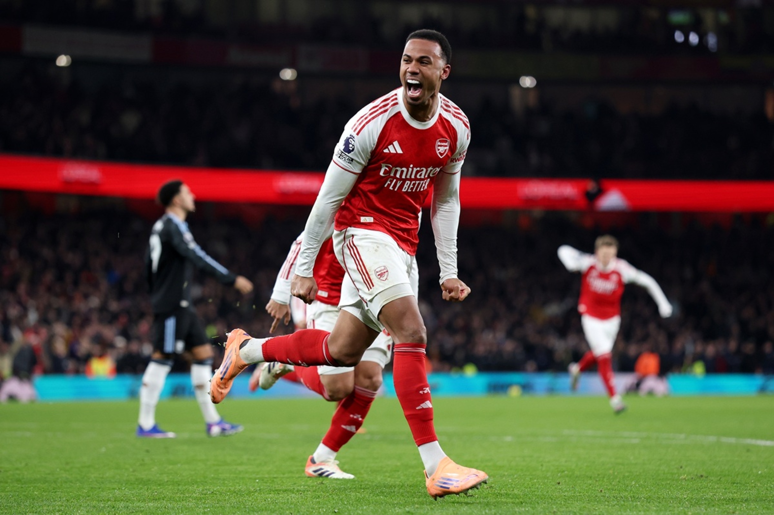 Lineker thinks Arsenal man is the best in the world in his position