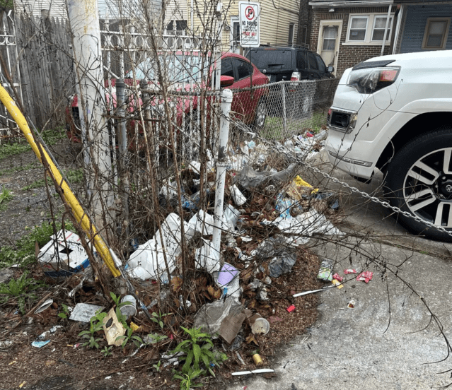 Local hero shares before-and-after photos of neighborhood after ...
