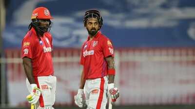 Which players scored the fastest IPL half century for each teams?