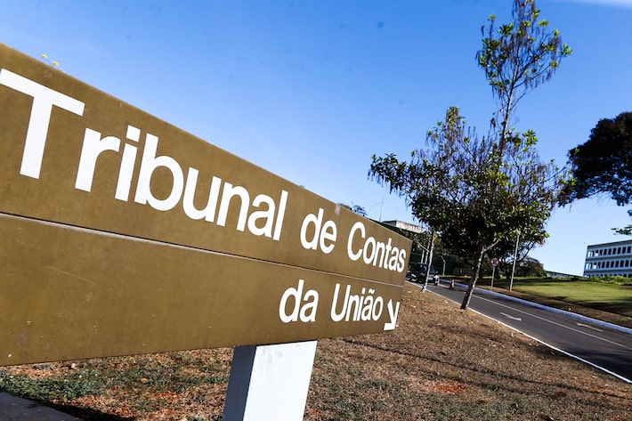 Há insuficiência das metas fiscais para a estabilização da dívida bruta ...