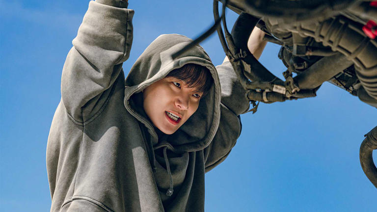 Netflix’s new 8-part action thriller is perfect to binge this week (top ...