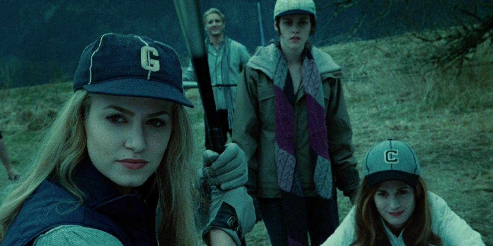 Twilight cast reveals struggles behind iconic baseball scene