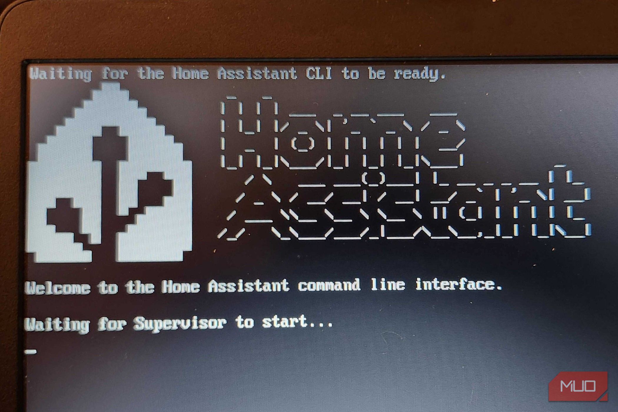 I turned my old Chromebook into a Linux-powered smart hub, and it's ...