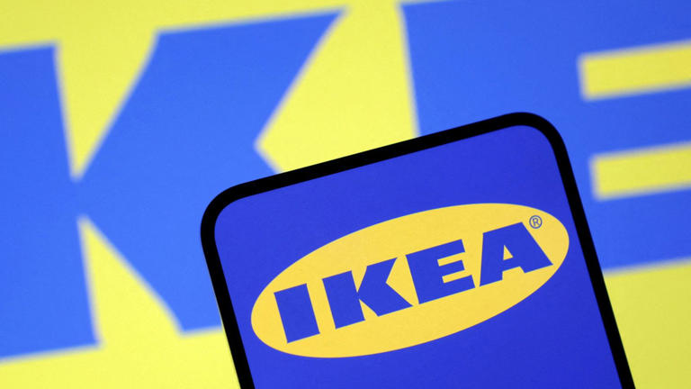 El truco de Ikea para multiplicar el espacio en tus estanterías de libros
