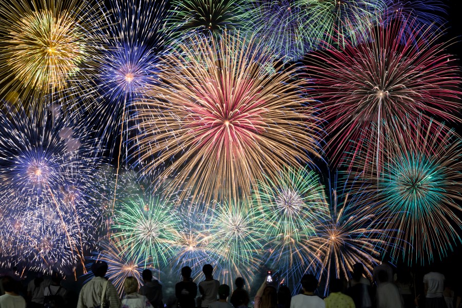 Denver prepares for New Year’s Eve fireworks with first celebration on ...