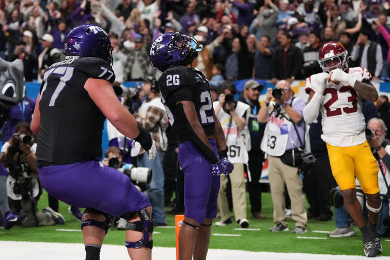 Seals and Payne rally TCU past No. 16 USC for 30-27 overtime victory in ...
