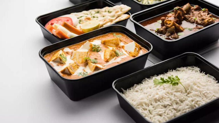 No food can be ordered on 31st December 2025? News of Swiggy, Zomato ...