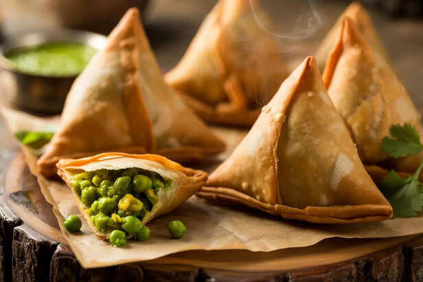 Start your new year 2026 morning with tasty green peas samosas