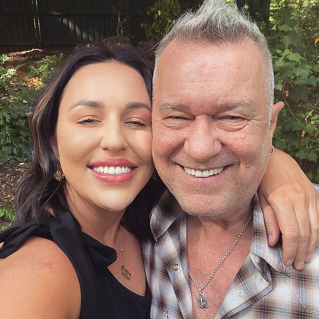 Jimmy Barnes posts happy snaps on an Italian Christmas trip - while his ...