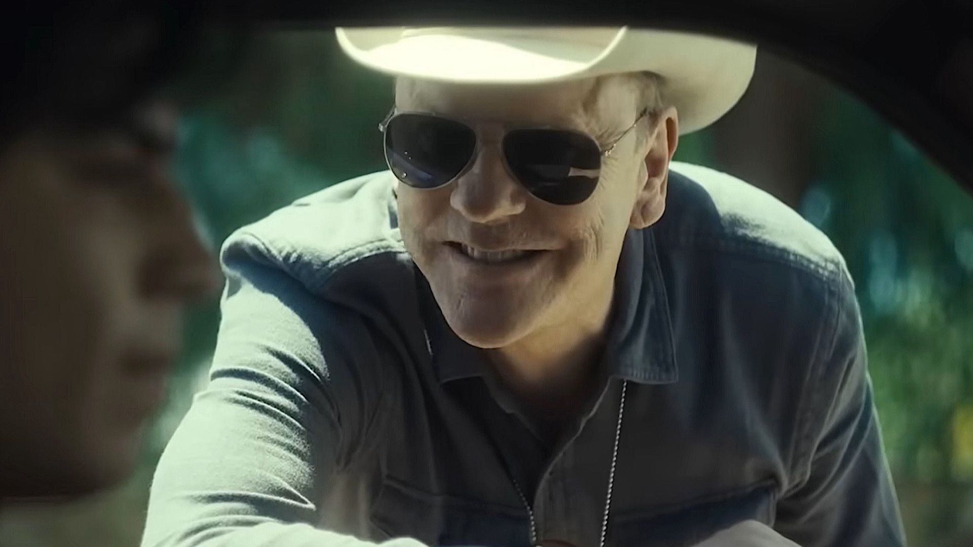 'Stone Cold Fox' starring Krysten Ritter and Kiefer Sutherland is ...